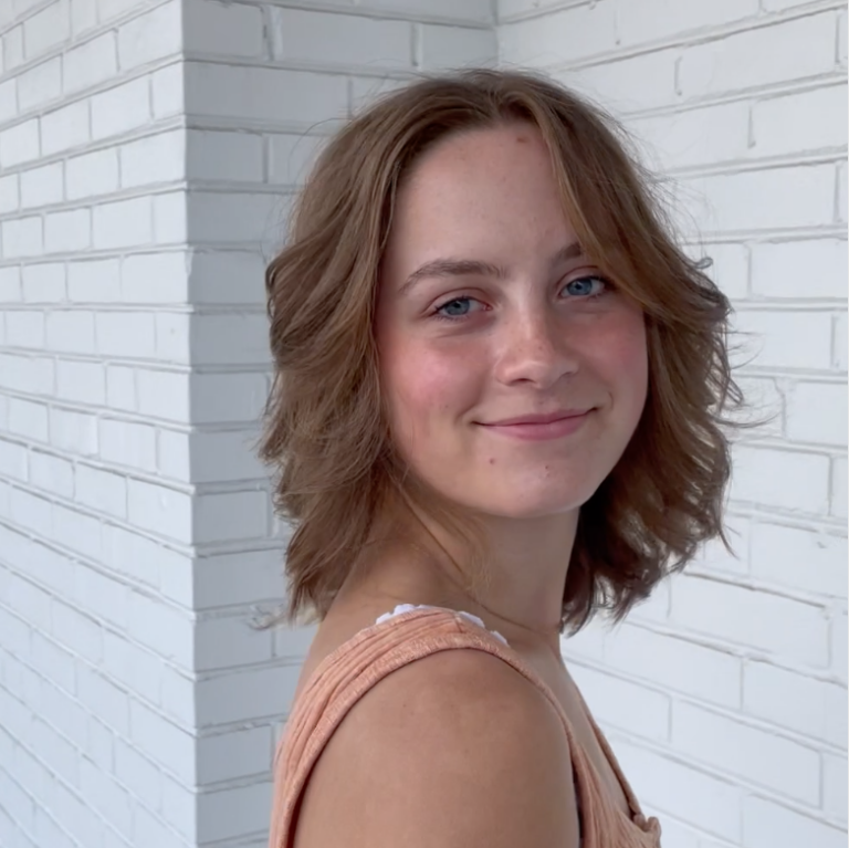 How Internal vs. External Layers of a Haircut Change Your Style ...